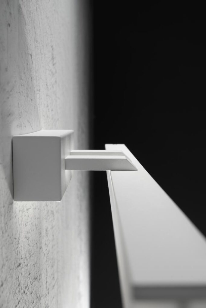 Exclusive Light Ruler A52 lampada da parete Led| Lucilla